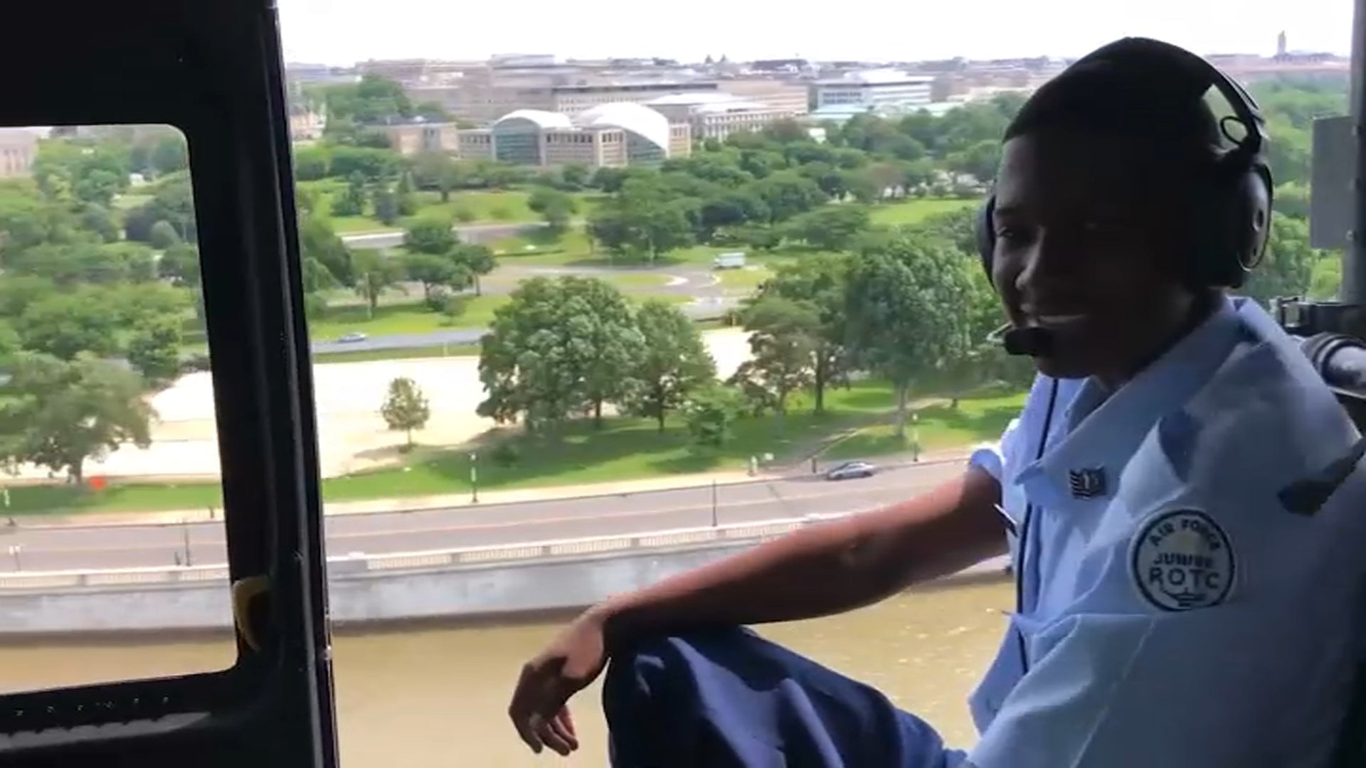 Air Force Honors Youngest Private Glider Pilot And Invites Him On ...