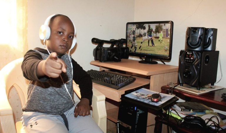 Meet The 9-Year-Old Tech Wizard Teaching Computer Hacks On Tik-Tok ...