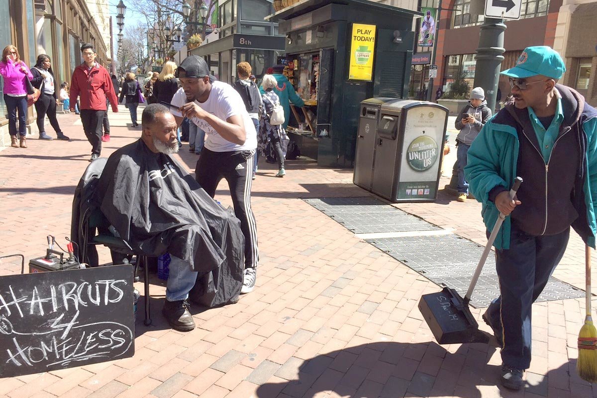 Philly Barber Starts 'Cutz Of Compassion' Tour To Provide More Free ...