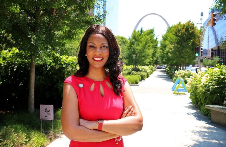 Tishaura Jones Makes History As First Black Woman To Become Mayor of St ...