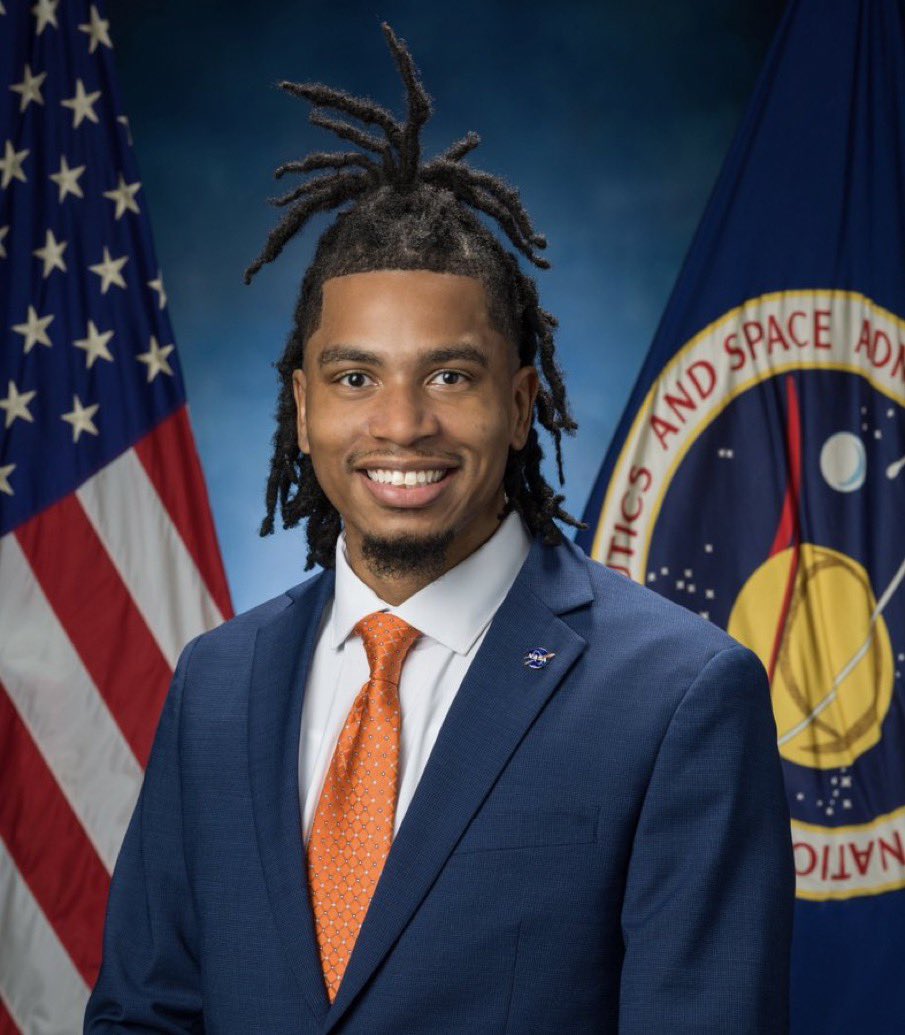 Black NASA Employees Go Viral After Sharing Official Headshots ...