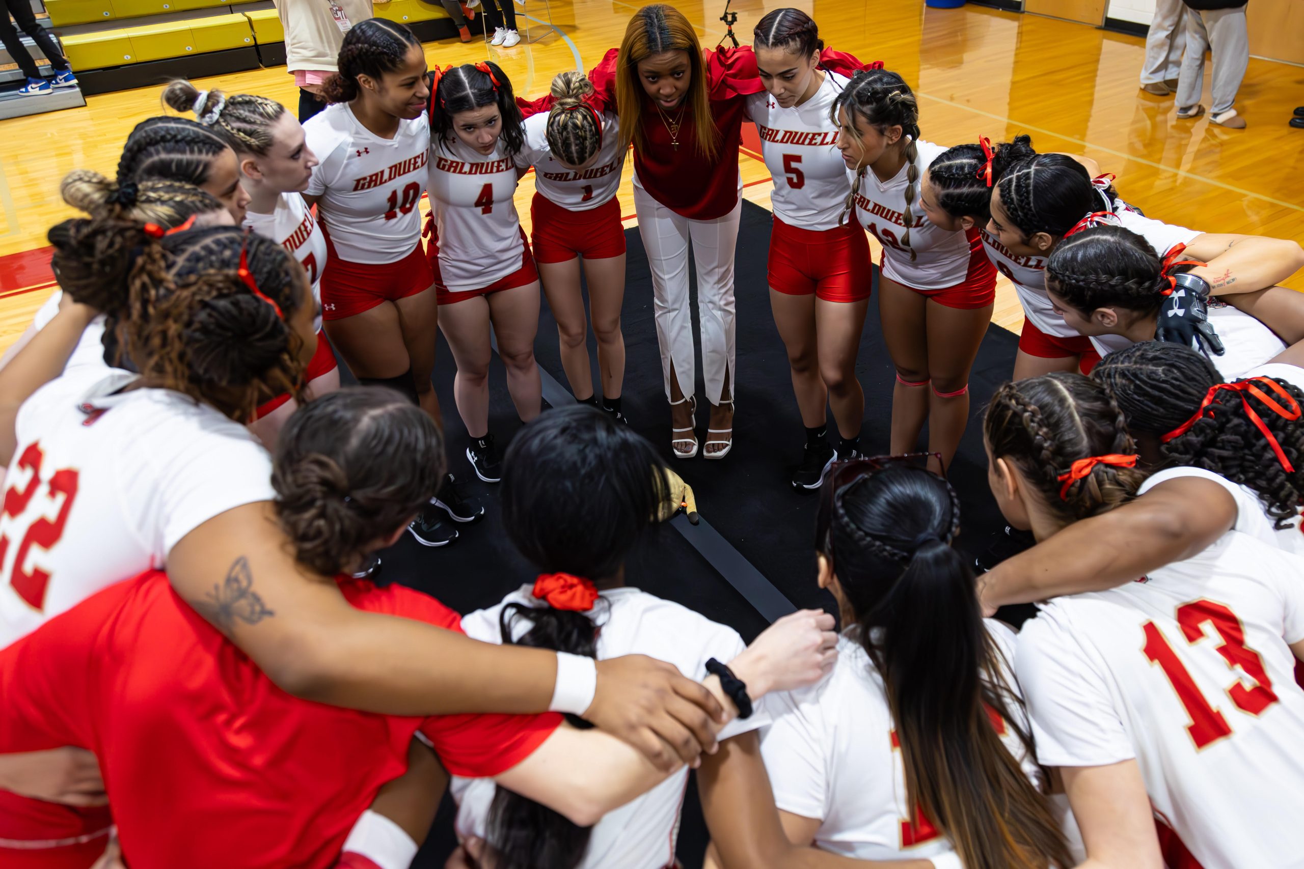 Amirah Boyd Makes History as Youngest Head Coach in NCAA History ...