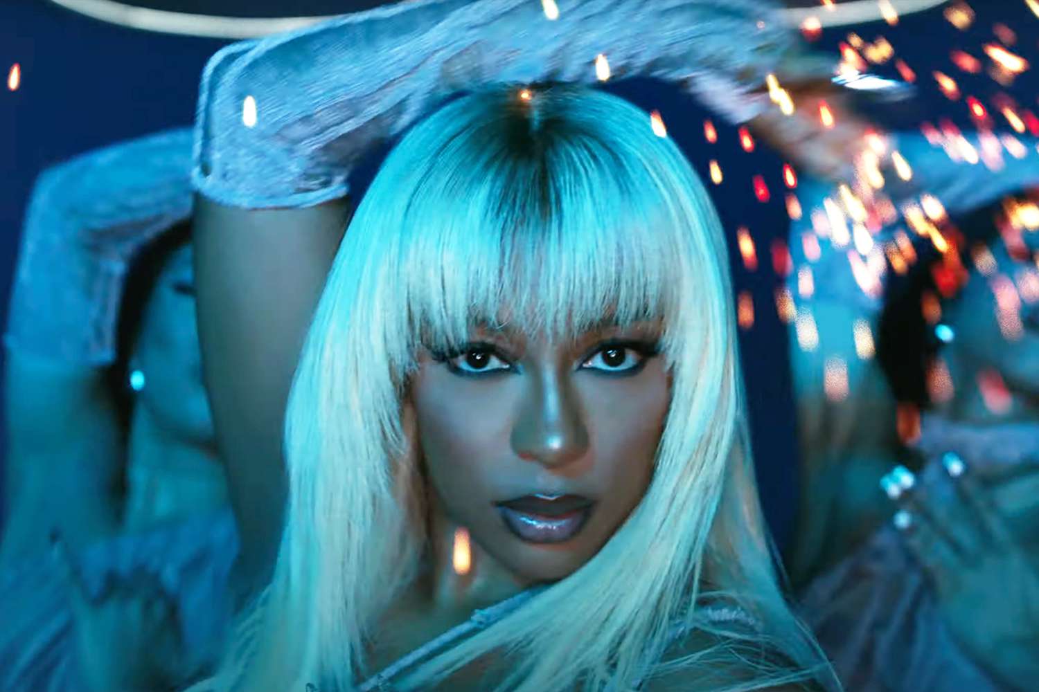 Victoria Monét Pays Homage to Michael and Janet Jackson in New “Alright ...