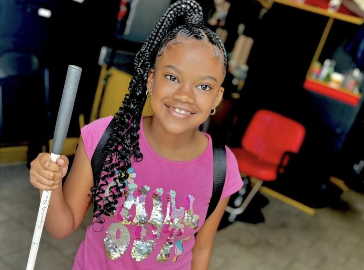 Watch the Heartwarming Moment This Visually Impaired Child Opens the ...